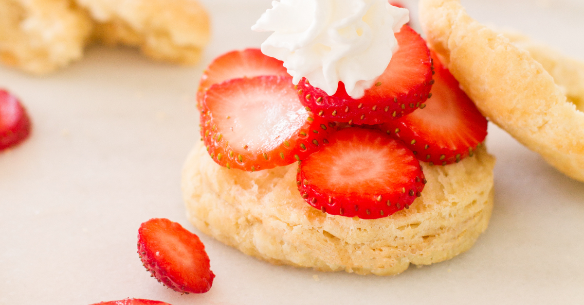 Strawberry Shortcake - Lovely Food Blog